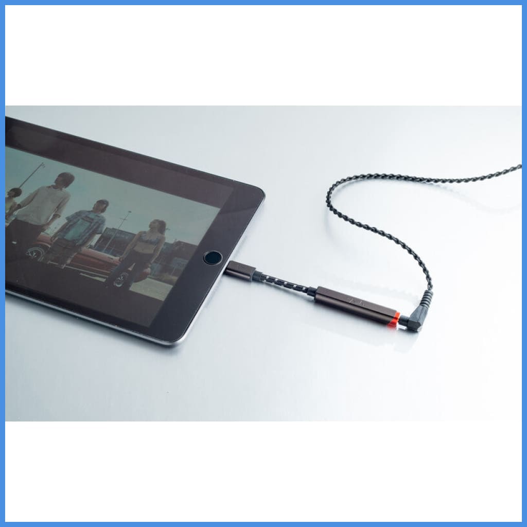 Fender AE2i Lightning DAC Amplifier for 3.5mm Earphone Apple iOS iPhon